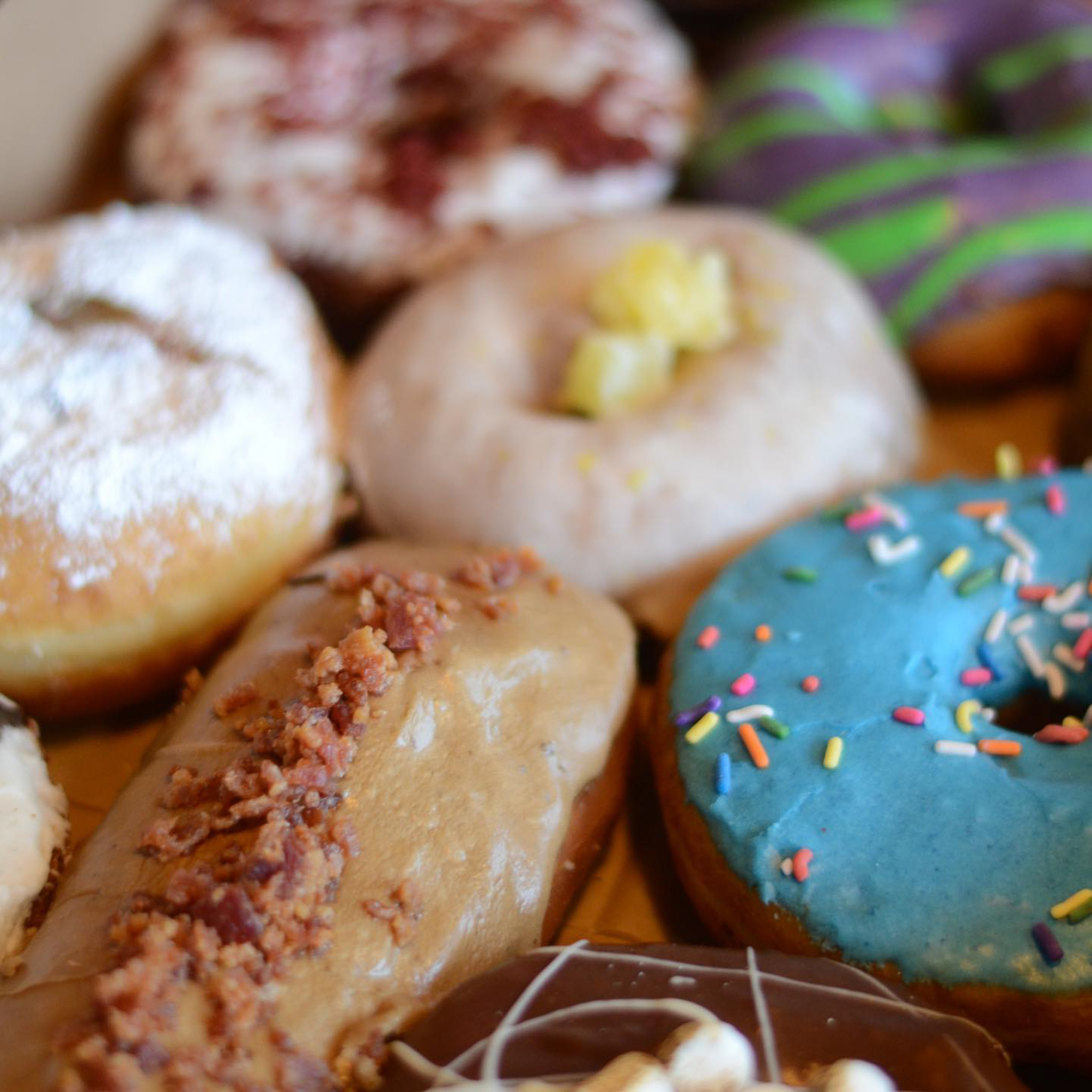 Leberry Bakery and Donut | #WeAllGrow Latina