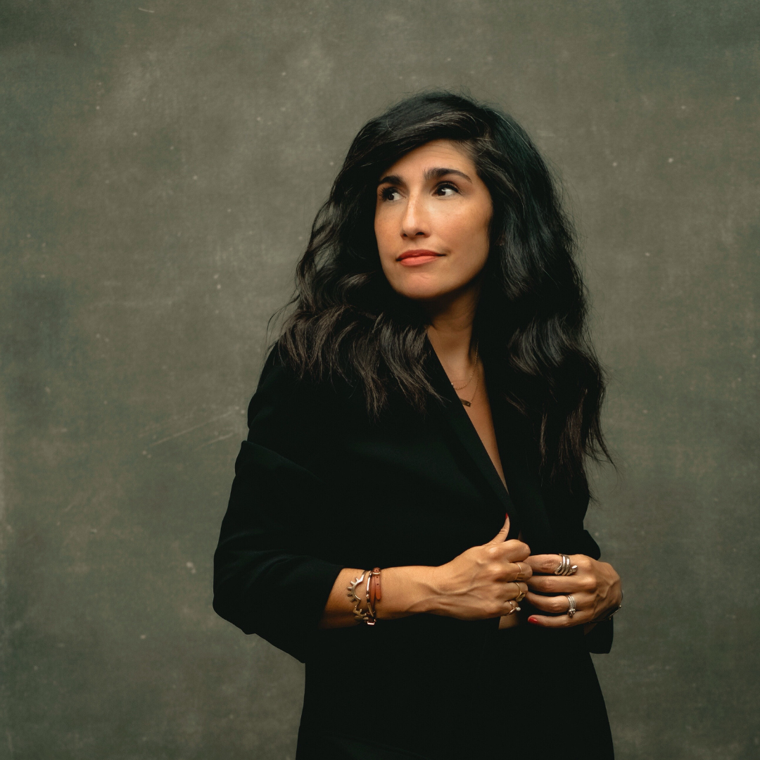 TNQ Studios.com | #WeAllGrow Latina