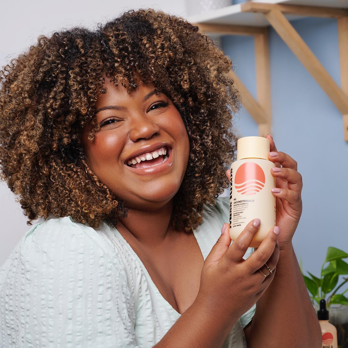 Miss Rizos | #WeAllGrow Latina